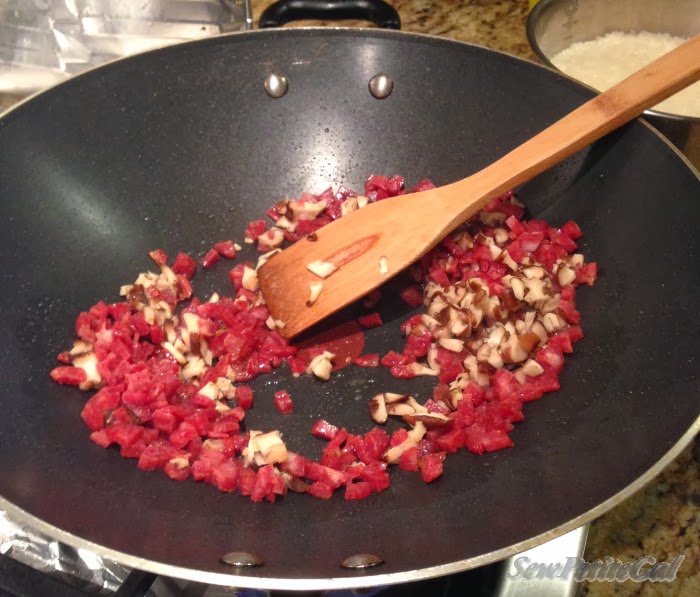 Mom's Kitchen: Easy Lo Mai Fan (Chinese Sticky Rice) | SewPetiteGal ...