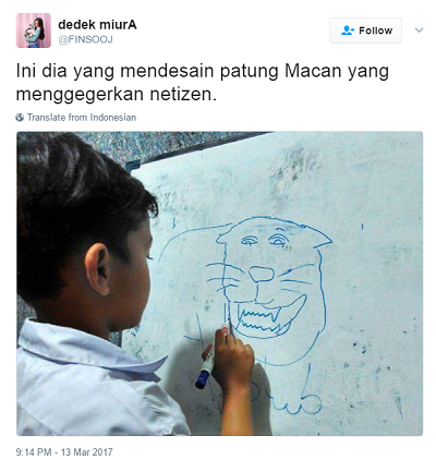 Kumpulan Meme Kocak Patung Macan Nyengir Yang Lagi Heboh | LIAT AJA