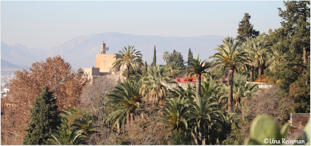 Hallatar : Alhambra ja Nerja