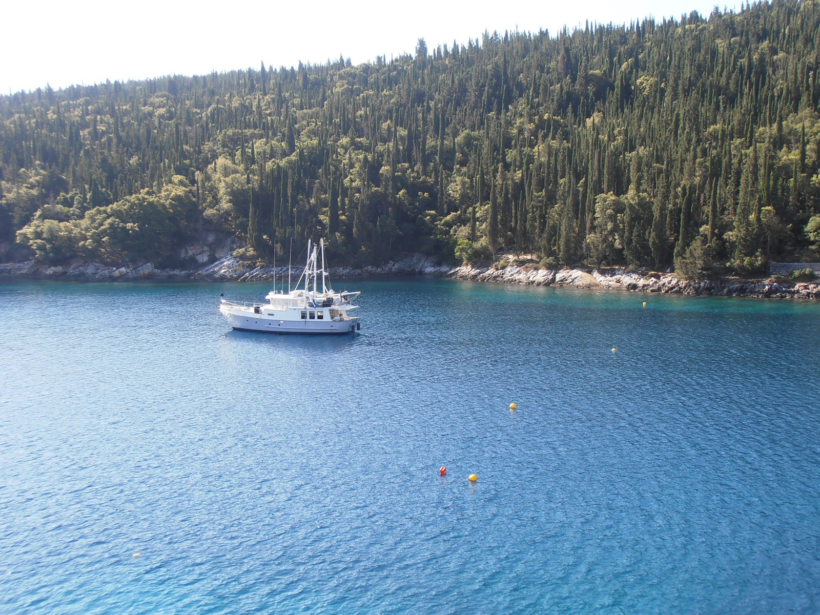 Envoy In The Med: KEFALONIA’S FANTASTIC FOKI BAY, AND CAPTAIN CORELLI’S ...