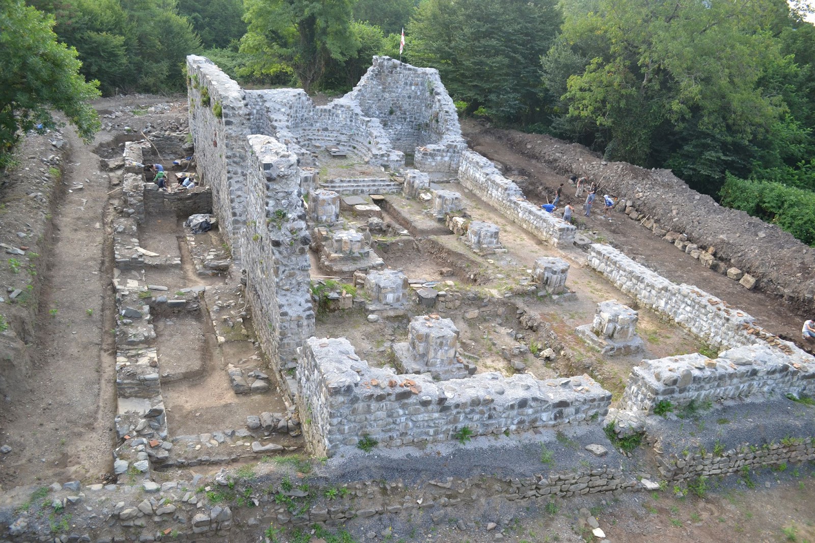 Kvareli - ყვარელი : დოლოჭოპის ბაზილიკა (ყვარელი)