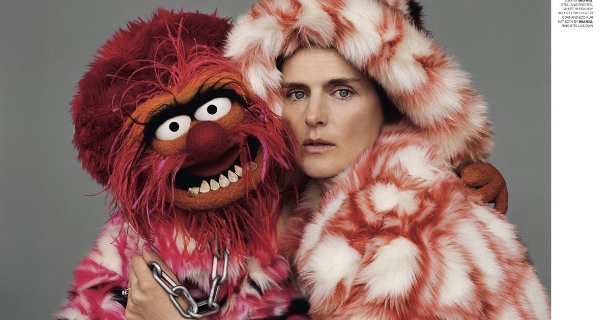 Muppet Stuff: The Muppets LOVE to Pose With Models!