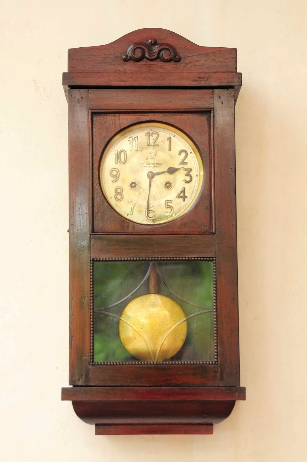 Old Vintage Gallery: Jam Dinding "Junghans" Tan Tjeng Hoey Buitenzorg ...