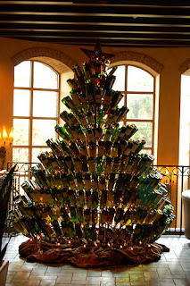 InsaneAboutChristmas: Wine Themed Christmas Tree