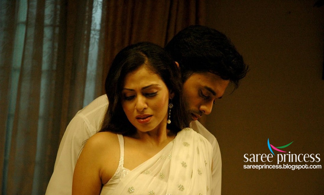 Tamil actress sada spicy latest love making scene from mythili movie images