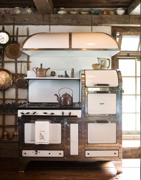 Content in a Cottage: Most Amazing Vintage Stove Ever