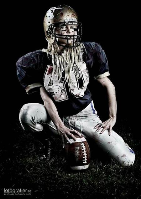 Life Art: Us Marines Football Team