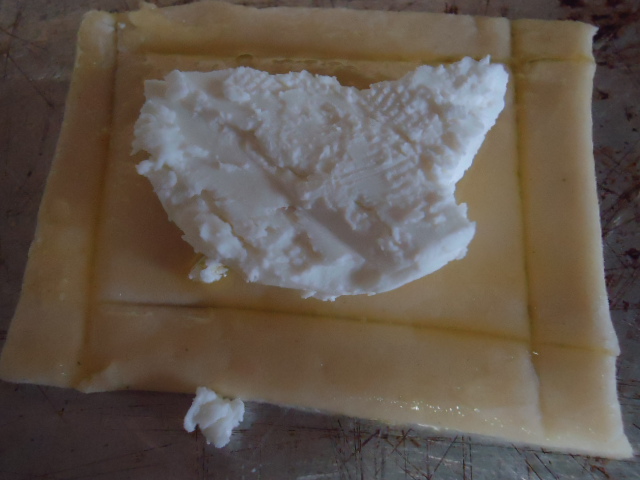 Cottage Farmette: Goat Cheese Puff Pastry with Tomato and Basil