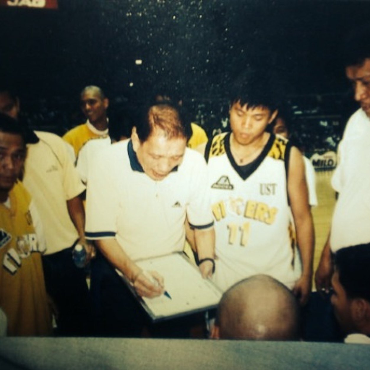 Bleachers Brew: Meet a rising coaching star; one you may never heard of ...