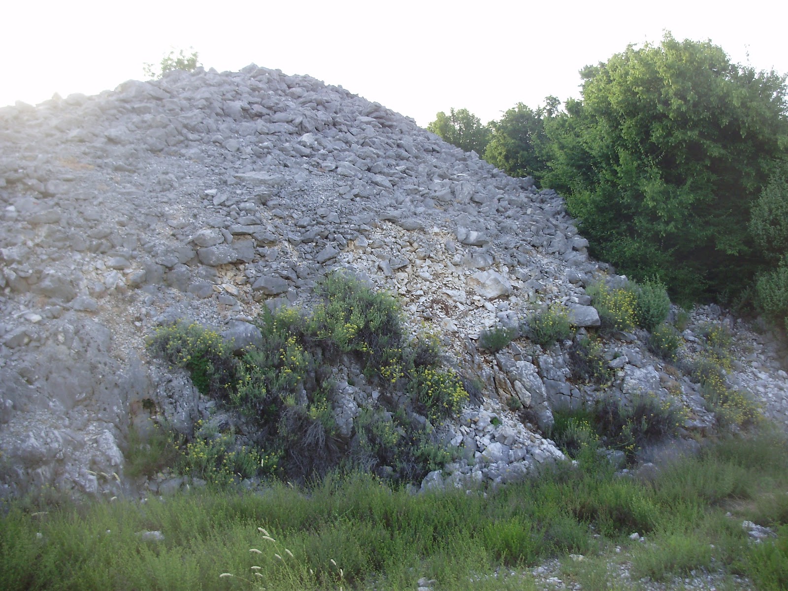 FOSILI - HERCEGOVINA: ARCHAEOLOGY; MEGALITHIC ILLYRIAN SITES IN BOSNIA ...