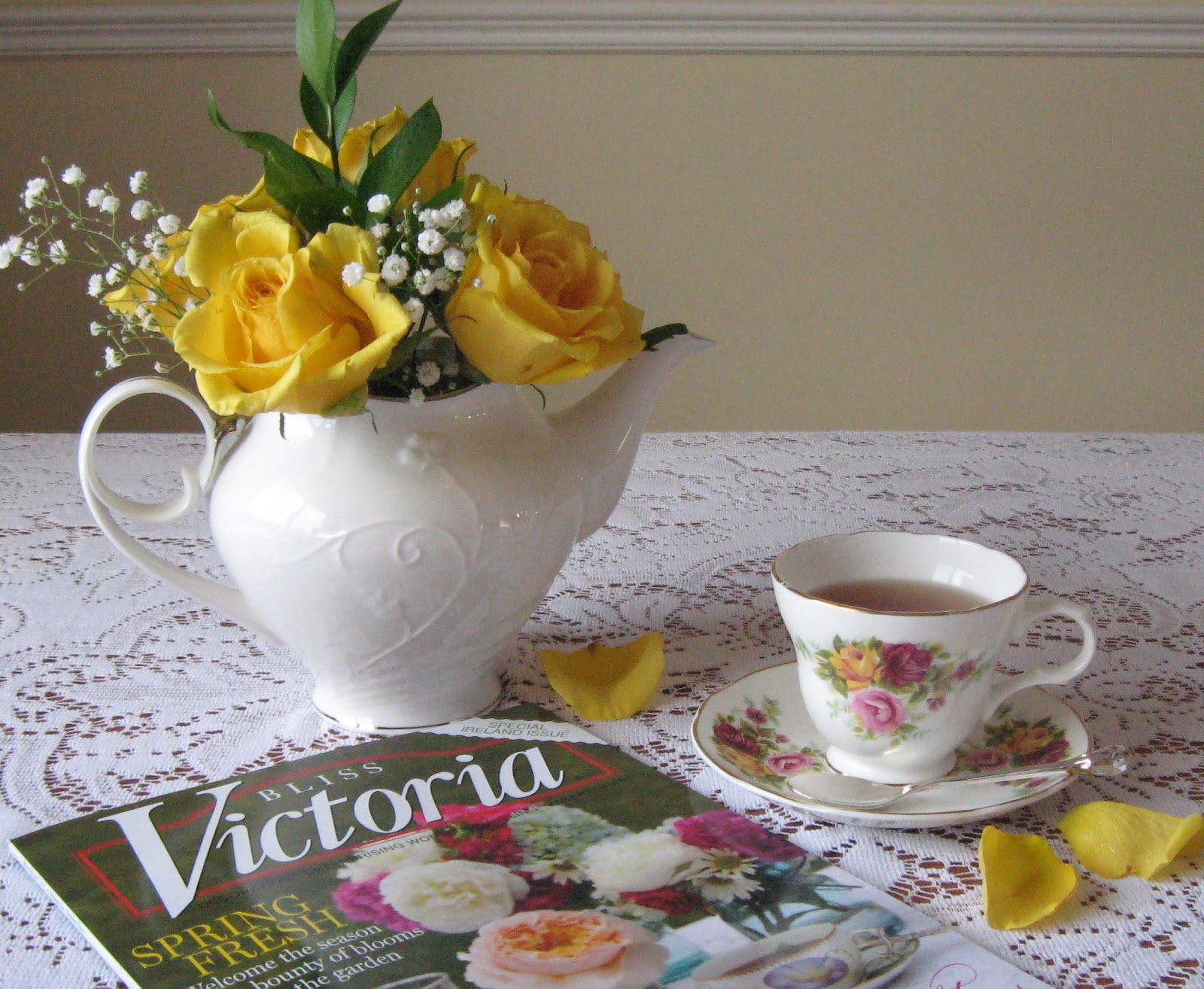 Rose Chintz Cottage: Tea Time Tuesday