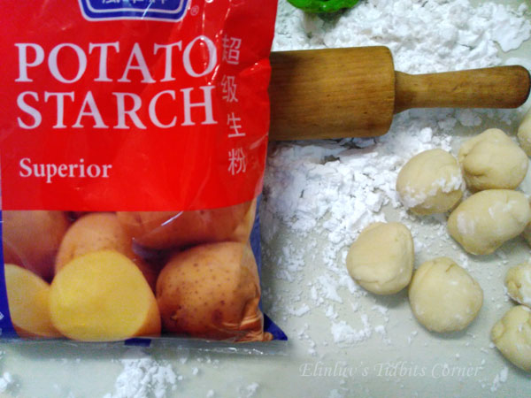 Elinluv's Tidbits Corner: Homemade Gyoza Wrappers