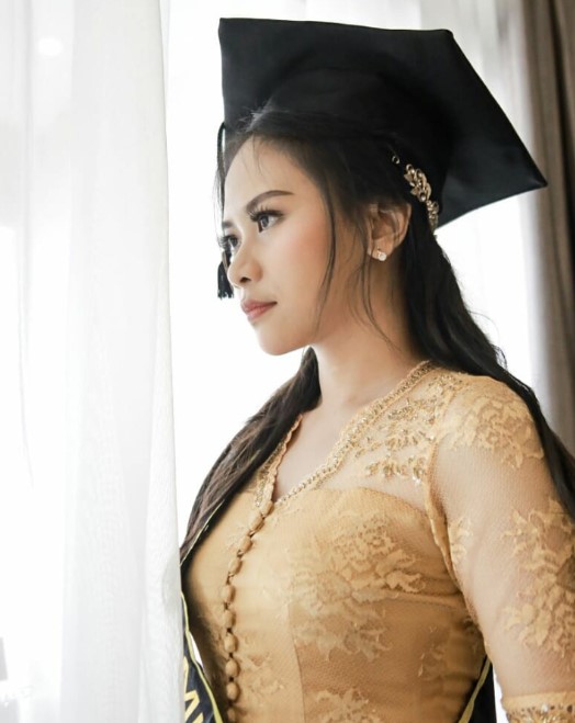 53+ Gaya Rambut Wisuda Modern, Inspirasi Untuk Gaya