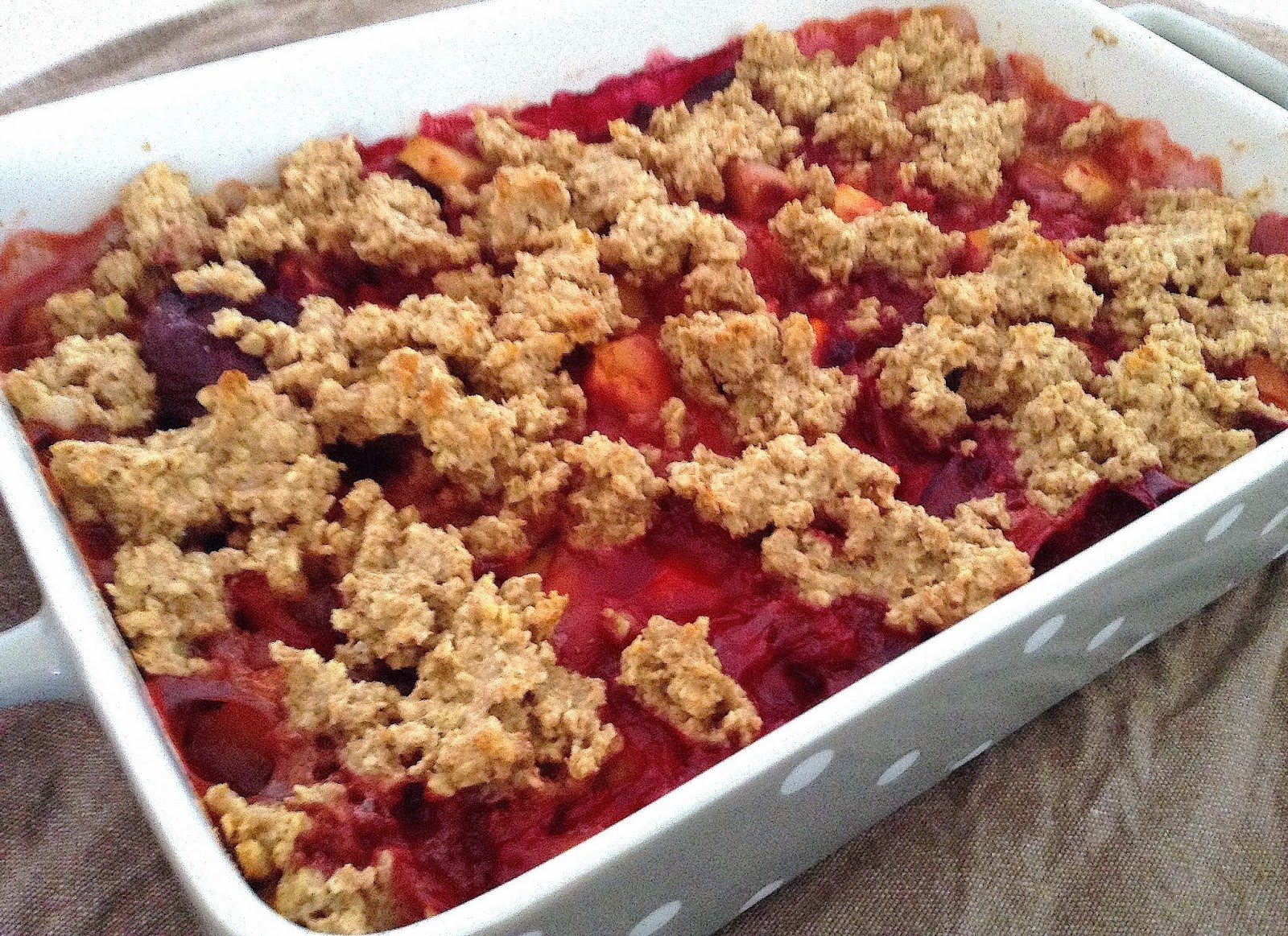 Crumble Integral De Ameixa E Maçã Flor Do Brownie