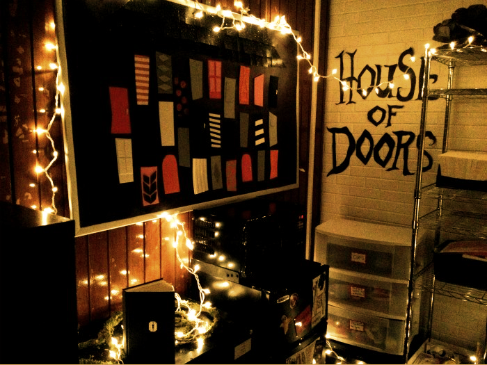 honorbright: Office Tour: Tim Burton Programming Board