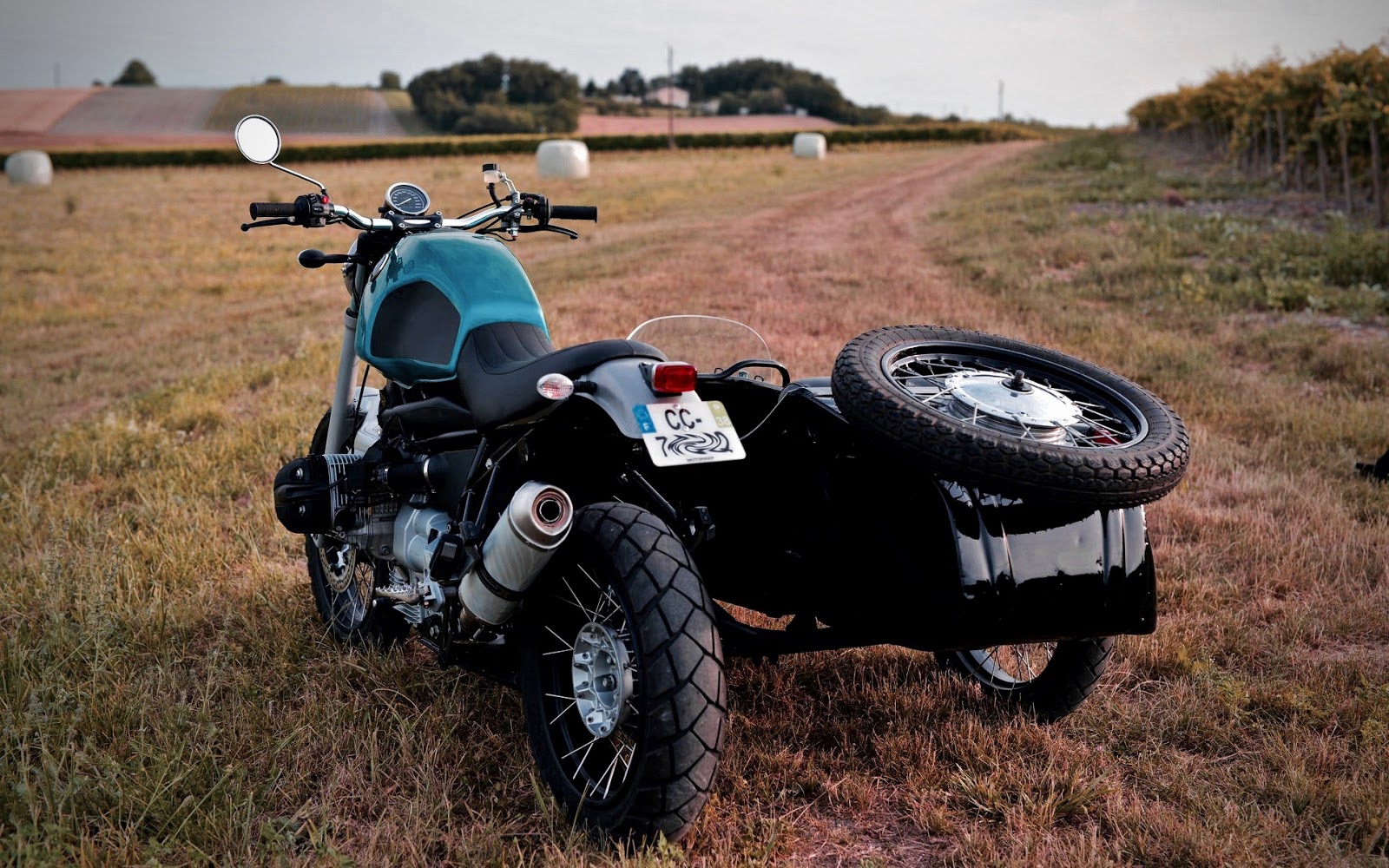 Beiwagen - Inazuma café racer