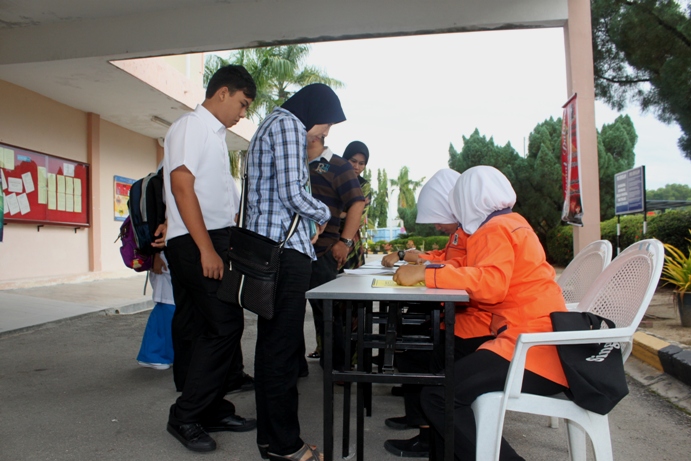 JOTTINGS ON KVSM: REGISTRATION OF FIRST BATCH OF KVSM YEAR ONE STUDENTS