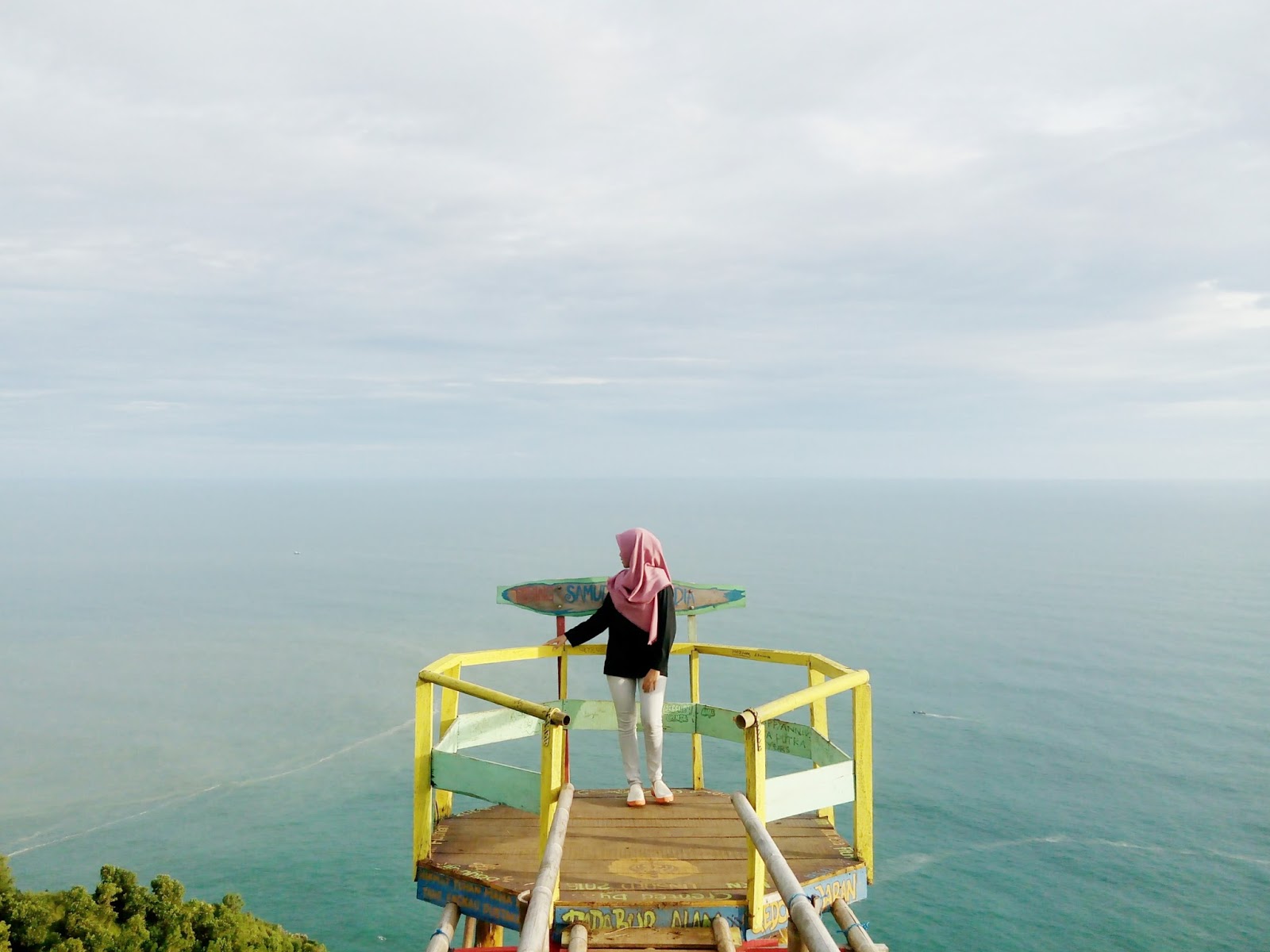 BUKIT HUD KARANGBOLONG, BUAYAN, KEBUMEN. SPOT KEREN UNTUK MENIKMATI ...