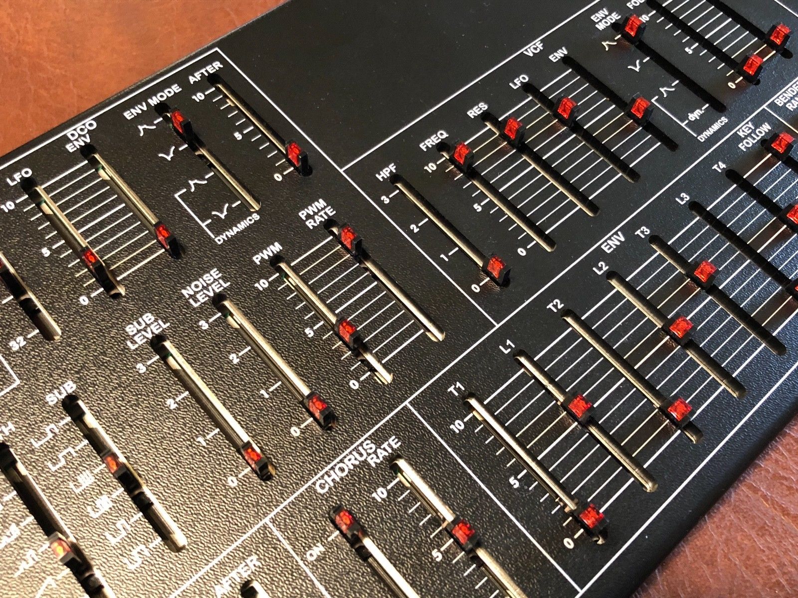 MATRIXSYNTH: DTronics DT-300 Roland MKS-50, Alpha Juno 1 & 2 ...