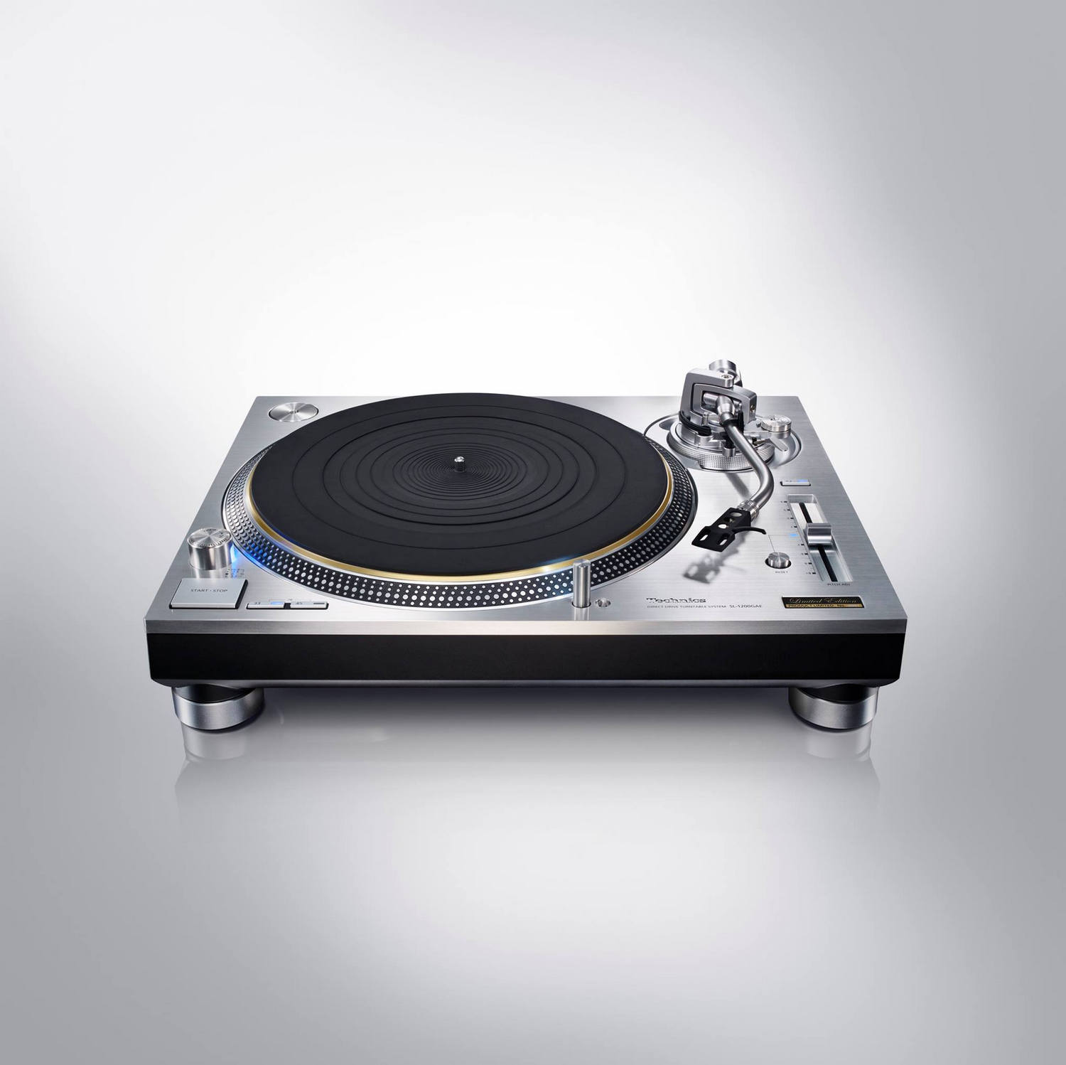 Wizard High-End Audio Blog: Technics SL-1200GAE & SL-1200G turntables