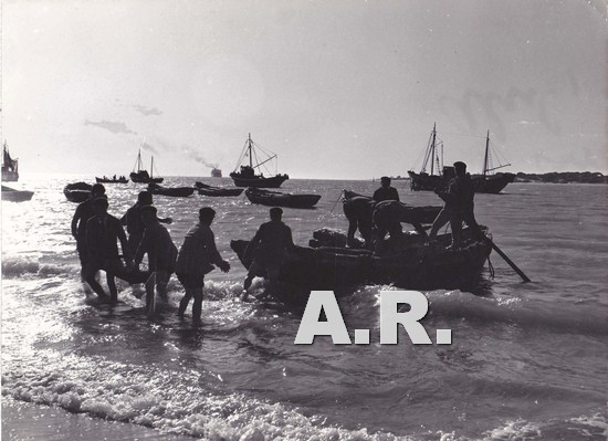 Fotografía antigua Pesca en Sanlúcar de Barrameda. Foto Dirección ...
