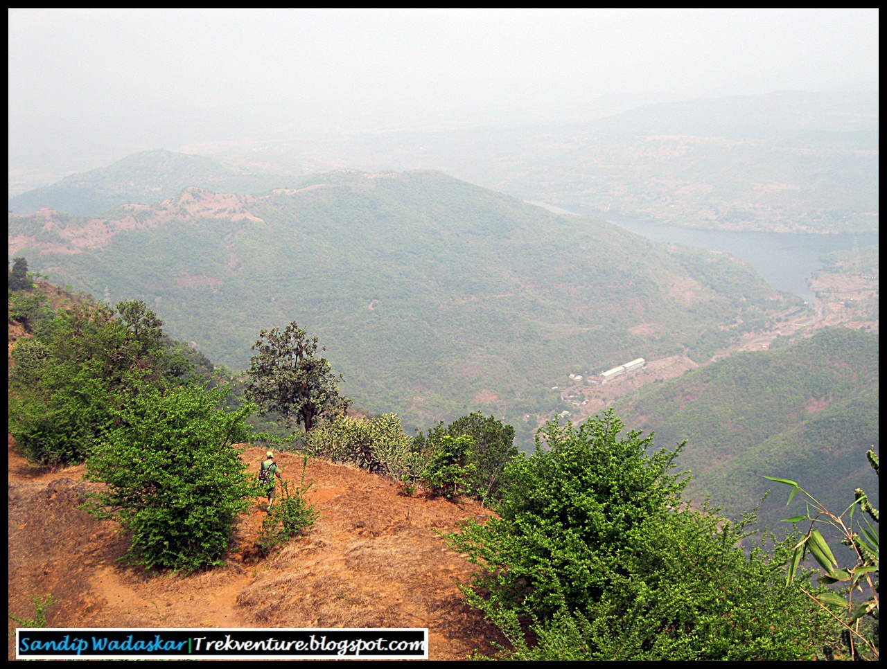 माझी मुशाफिरी... A trekker's photodiary by Sandip Wadaskar ...