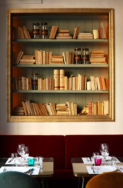 Café Kafka | The Sad-Eyed Girl: Café Kafka