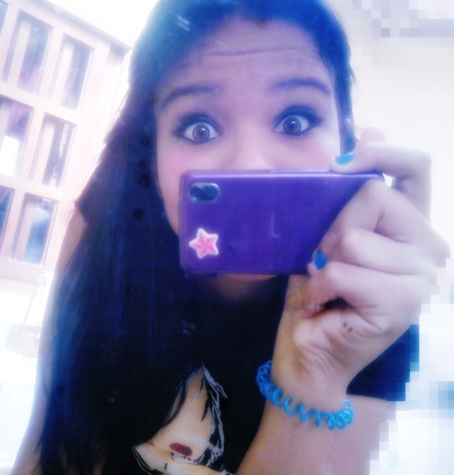 Fakes Fake Com Celular