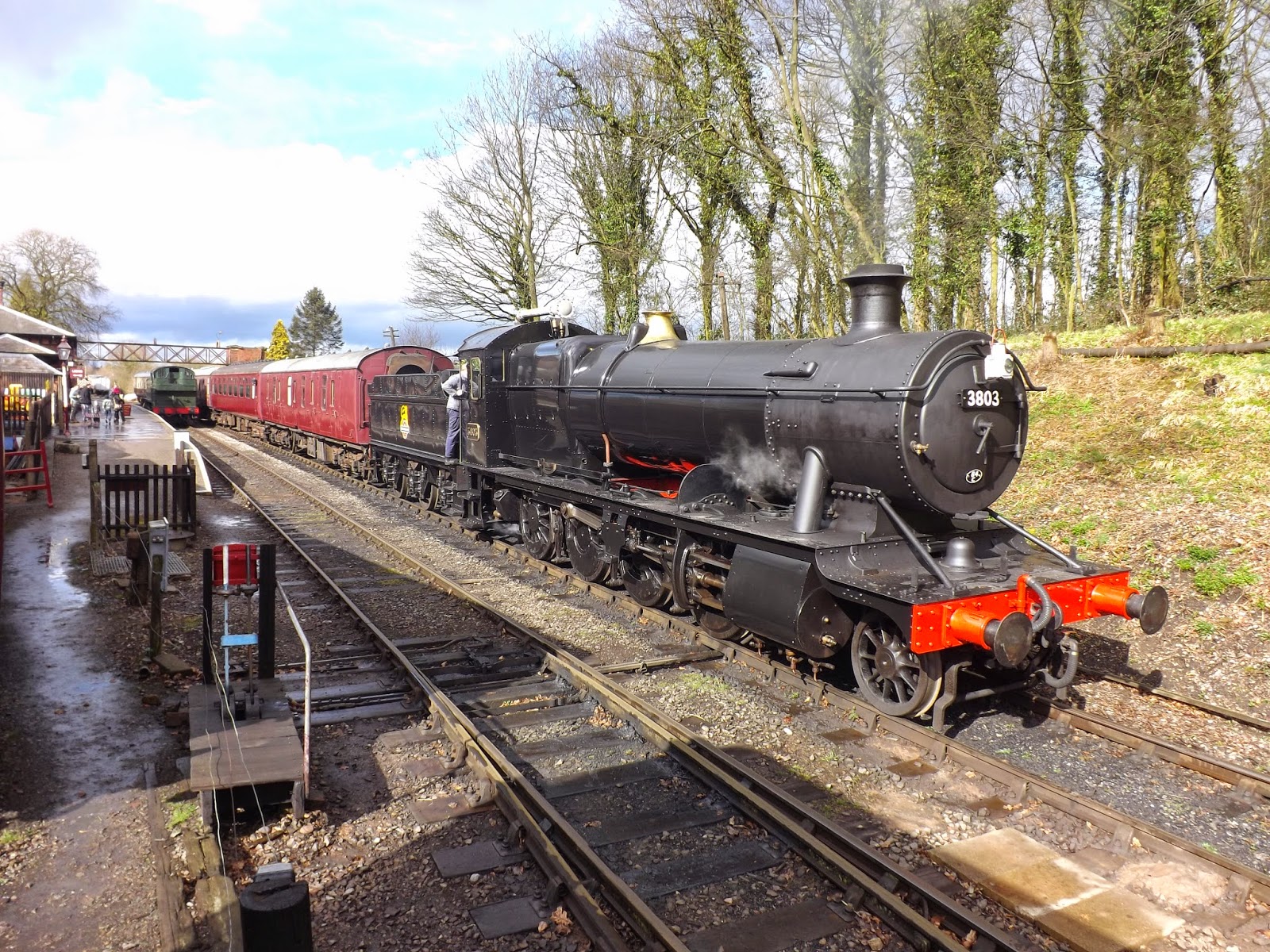 Sam's World: The Repaint Story: GWR 3803...