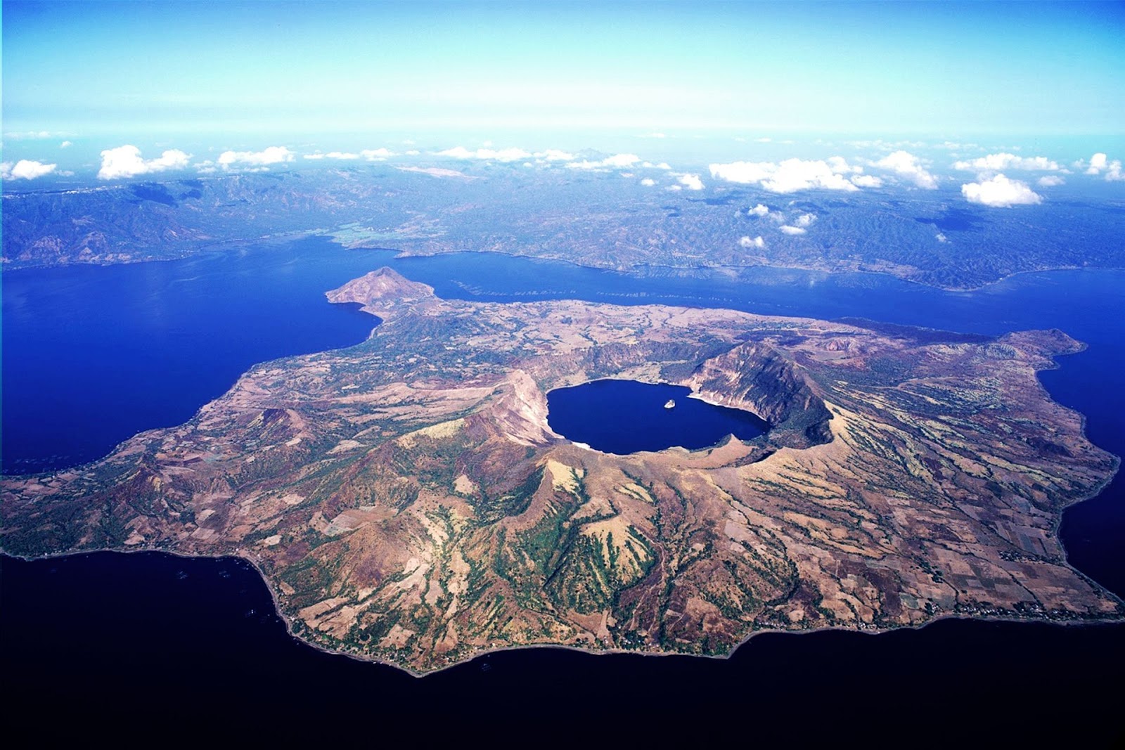 5 Amazing Bodies of Water ~ My Beautiful Planet Earth! ~ Born a Dragon ...