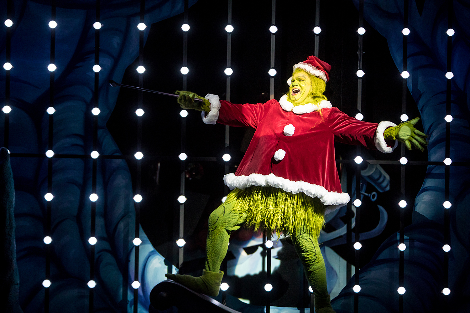 Compendium: Children's Theatre Company's How The Grinch Stole Christmas ...
