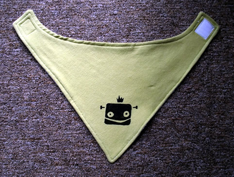 Happily poddling along...: Bandana Bib Tutorial