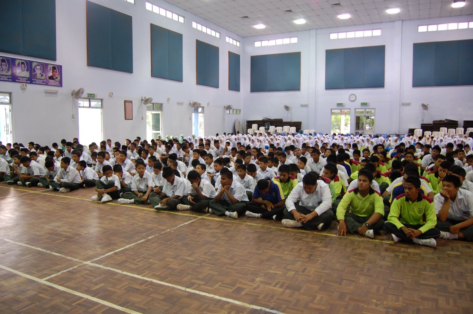 SMK DATO' MAHMUD MAT: Majlis Pelantikan Pengawas Sekolah, Pengawas ...