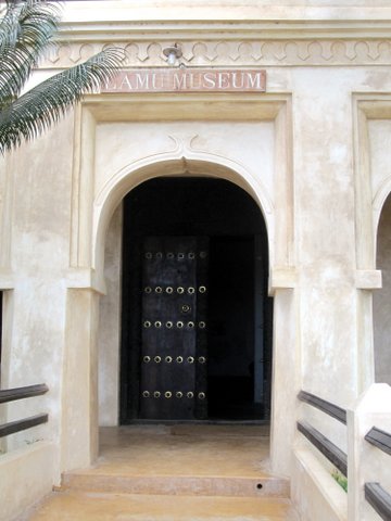 Peace Corps In Africa / Kenya: LUMA