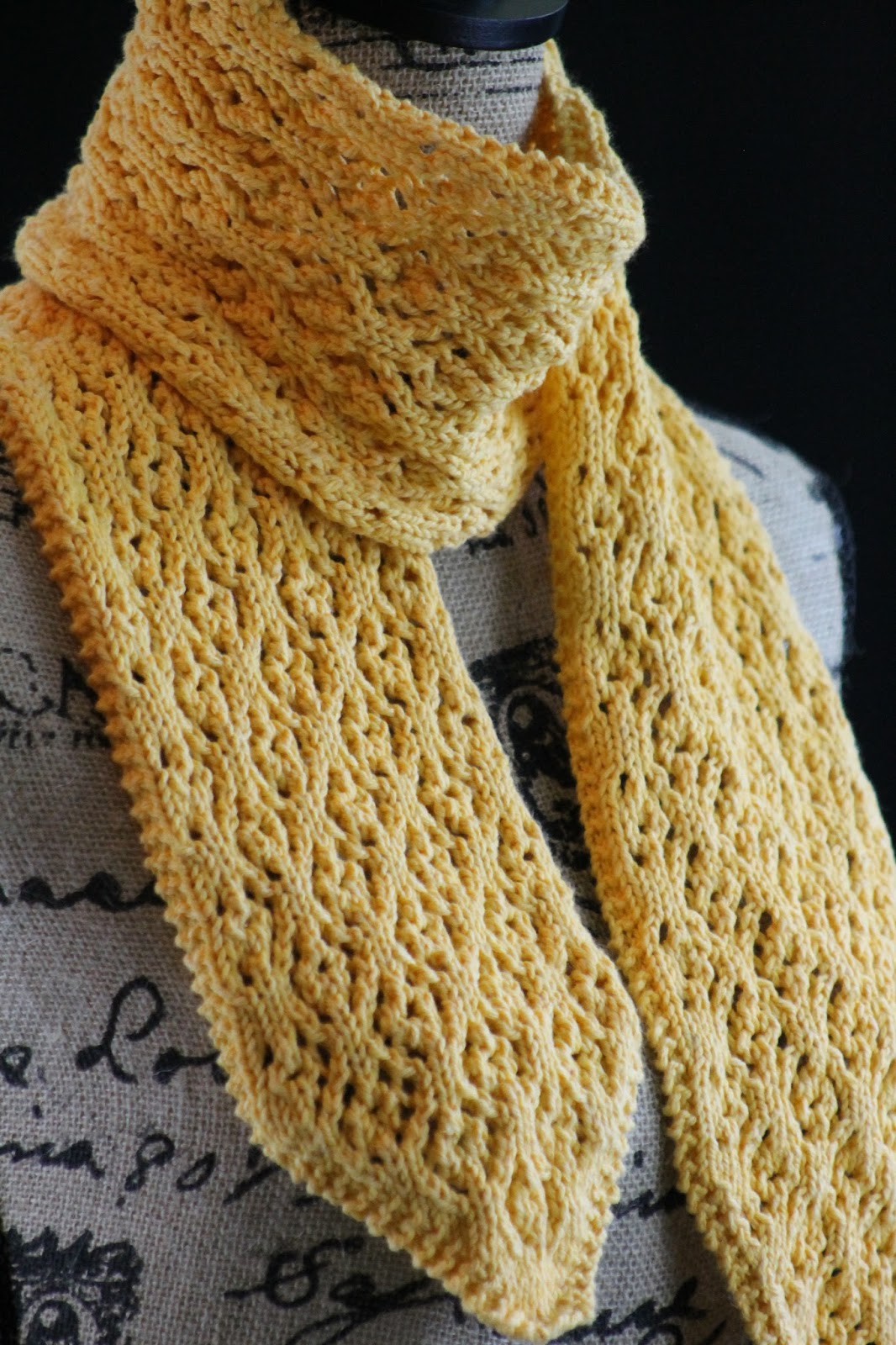 Balls to the Walls Knits: Floral Mesh Scarf