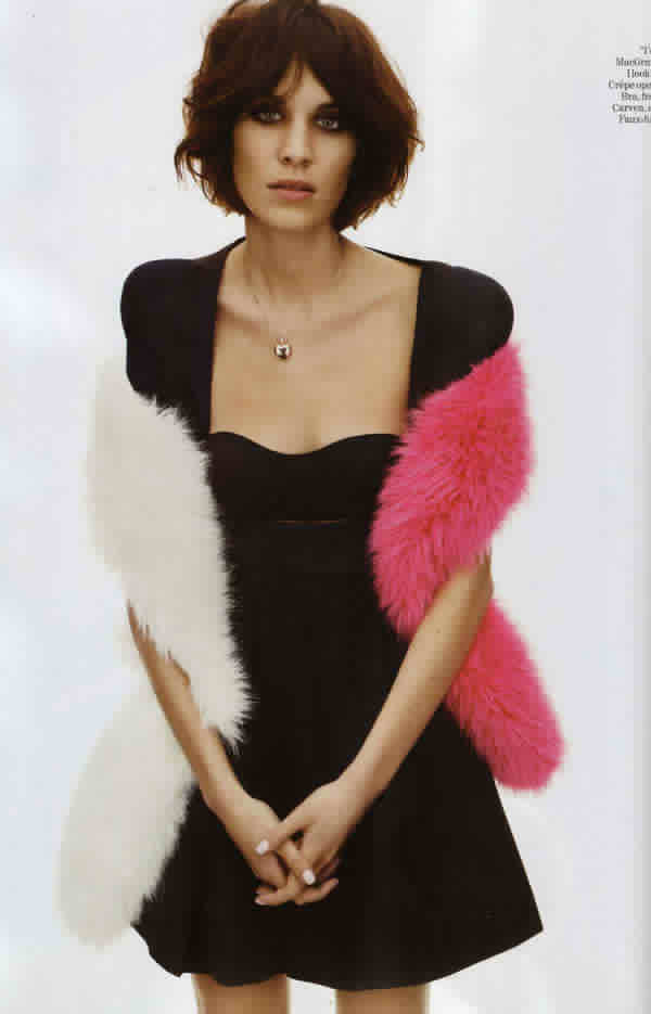 Alexa Chung VOGUE UK June 2011 | Megazines