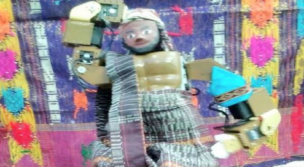 Robot Unik "Penari Tor Tor Dari Indonesia" | Informasi Gila