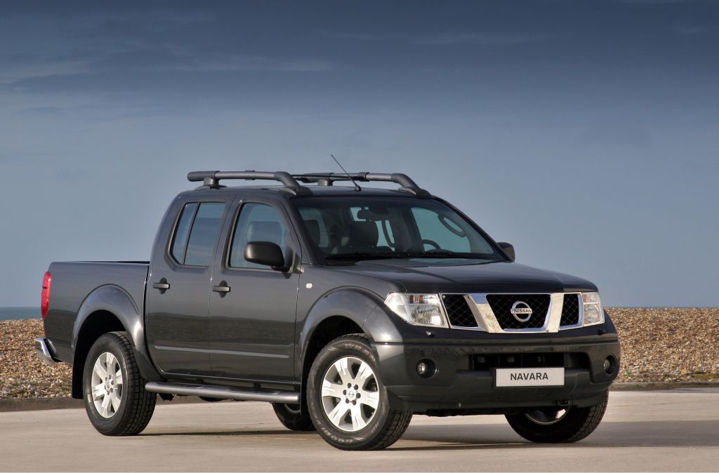 Revista Coche: Nuevo Nissan Navara muy muy básico, para las empresas y ...