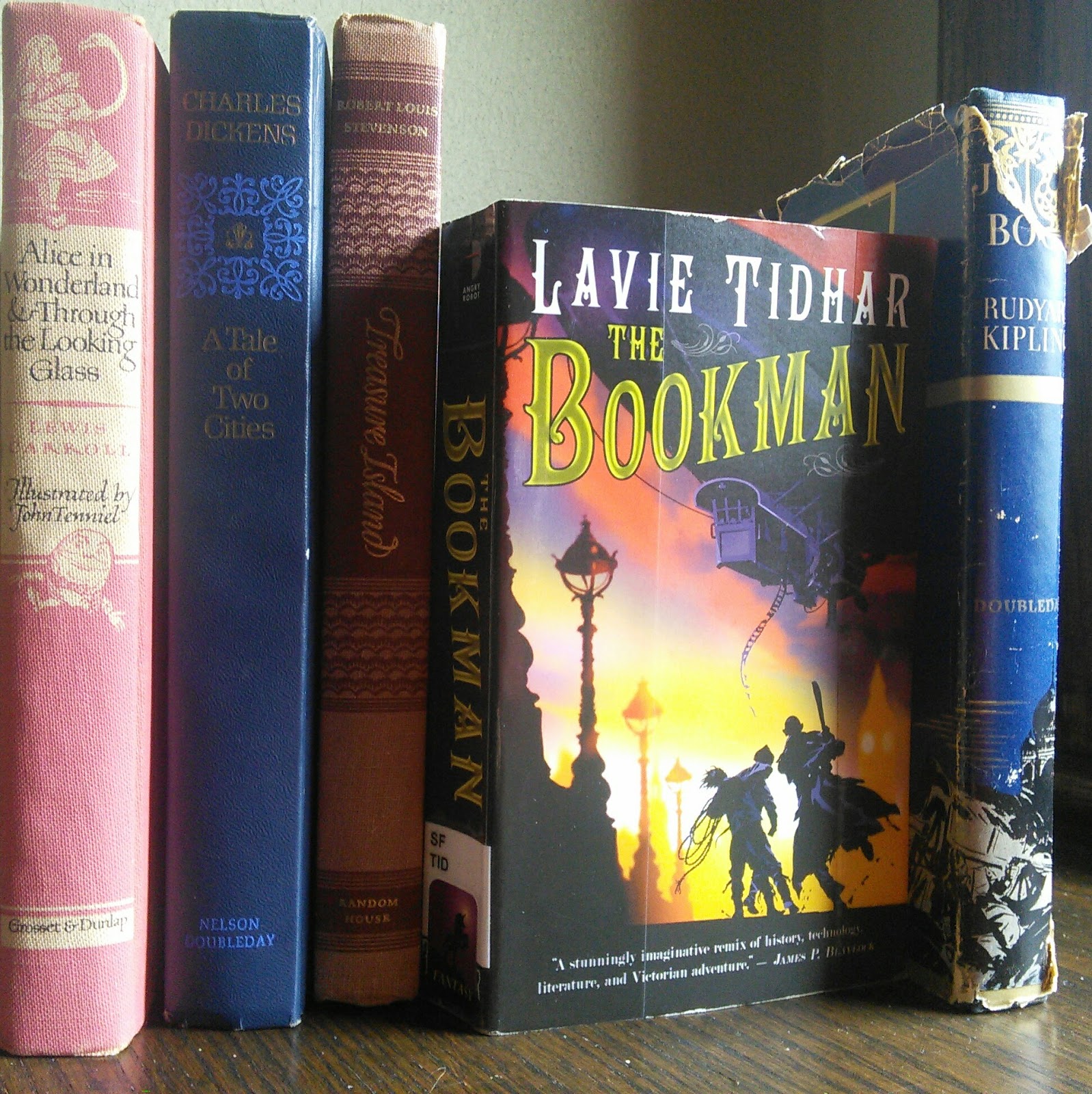 Book Review: The Bookman