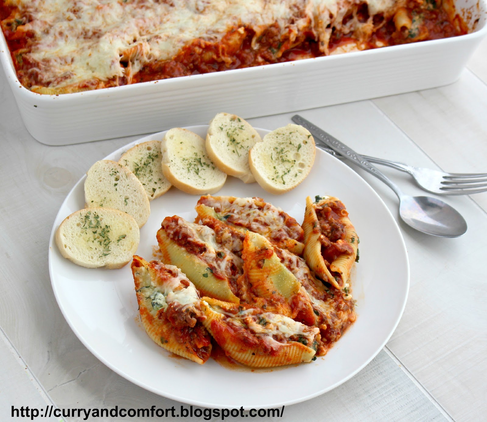 Kitchen Simmer: Stuffed Pasta Shells with Meat Ragu