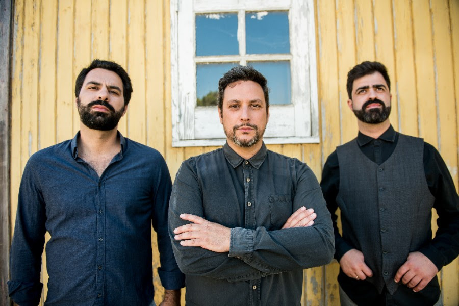 Monda apresentam o primeiro single "Vai de Centro ao Centro" do novo ...