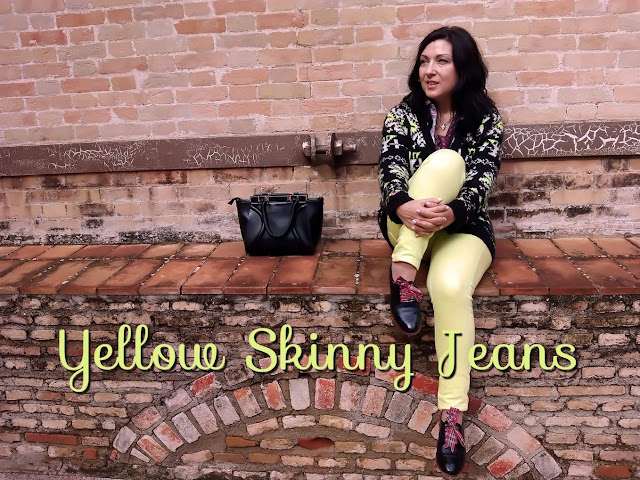 Lifestyle Blog Tupersonalshopperviajero : Yellow Skinny Jeans