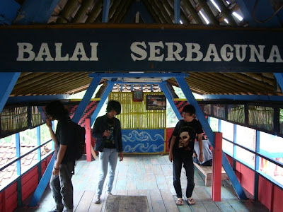 PERKEMBANGAN RANCANGAN ROMO MANGUN (1984-2008) PADA PEMUKIMAN KALI CODE ...