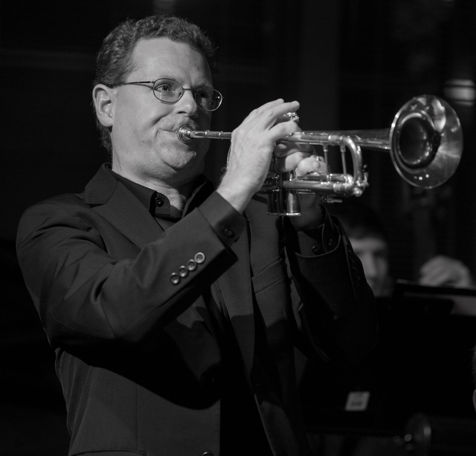 kcjazzlark: In Lieu of 1000 Words: Vine Street Rumble at The Blue Room