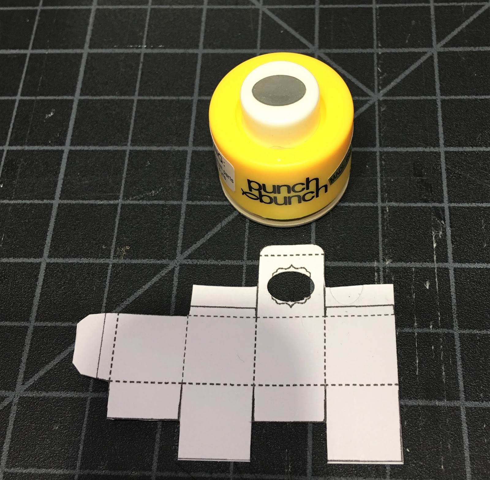 My Miniature Madness: Tissue Box Tutorial