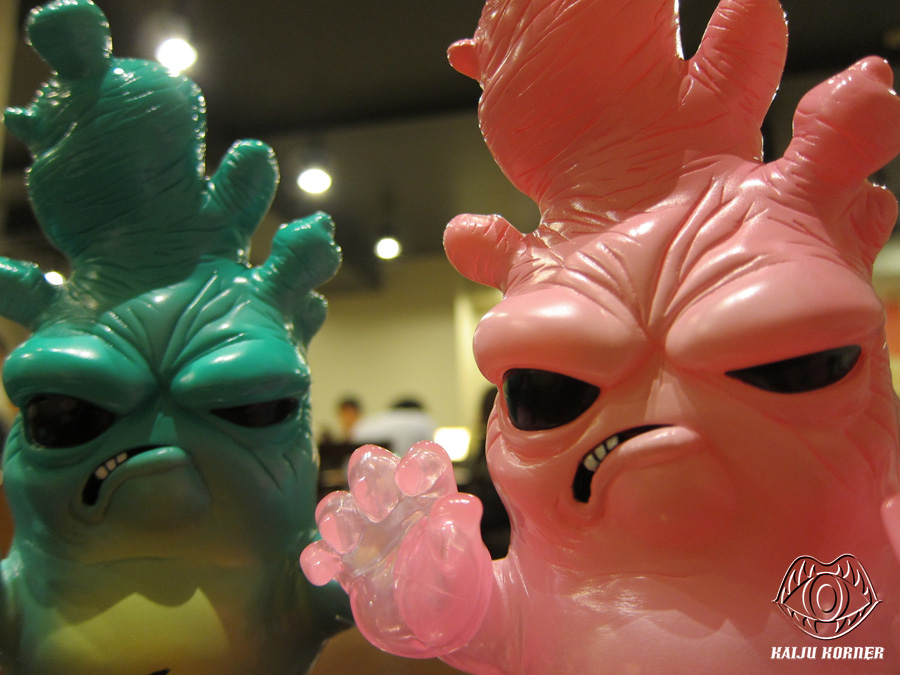 Kaiju Korner: Side by Side: Stinky Ginger - To Nakano Broadway!