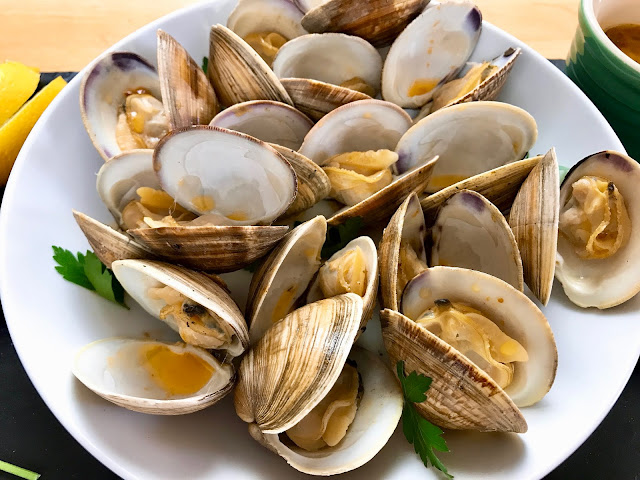 Grilled Clams with Chipotle Butter