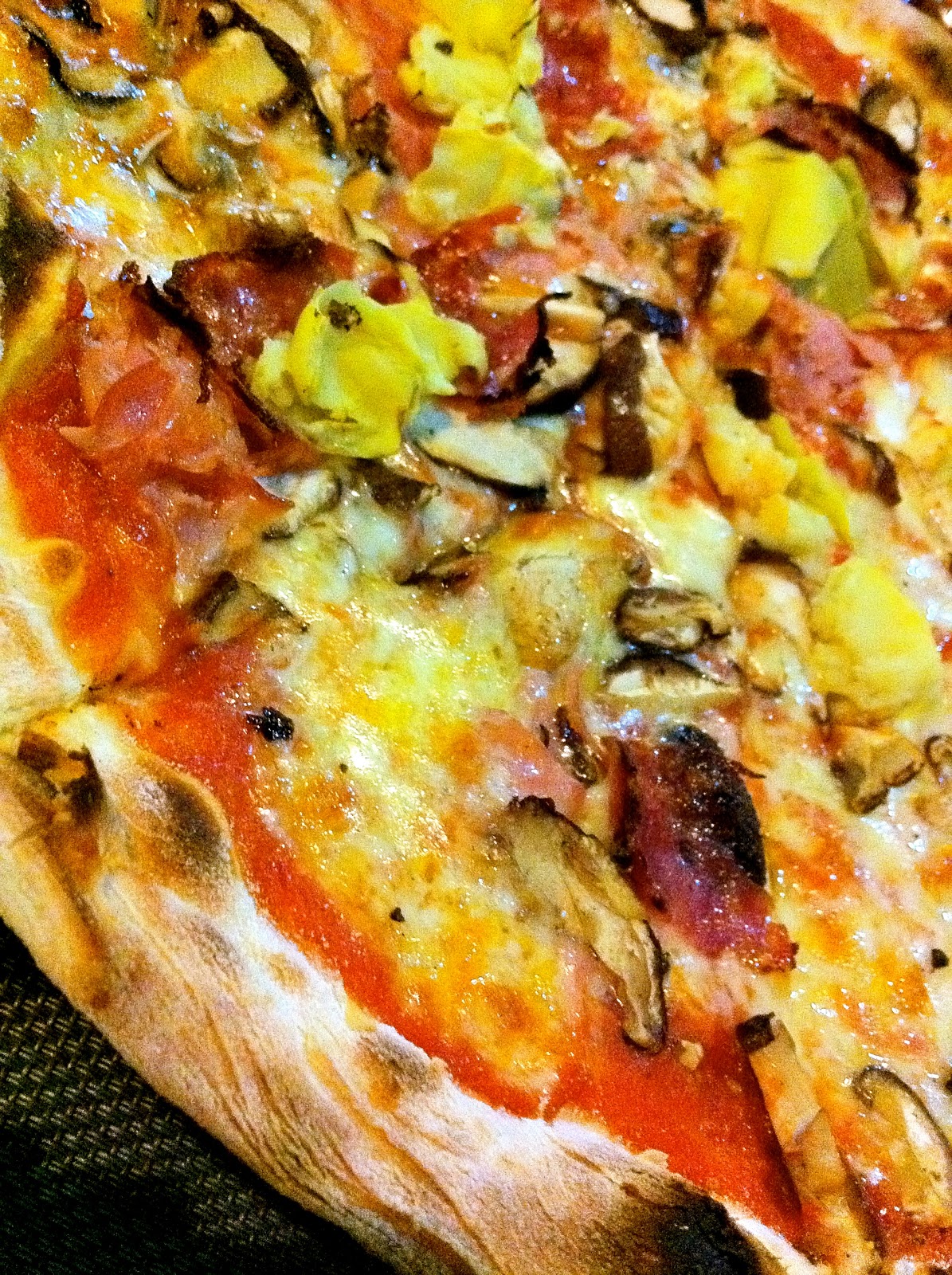 Foodmanna: Reviews: Cugini Trattoria Pizzeria SECRET PASTA