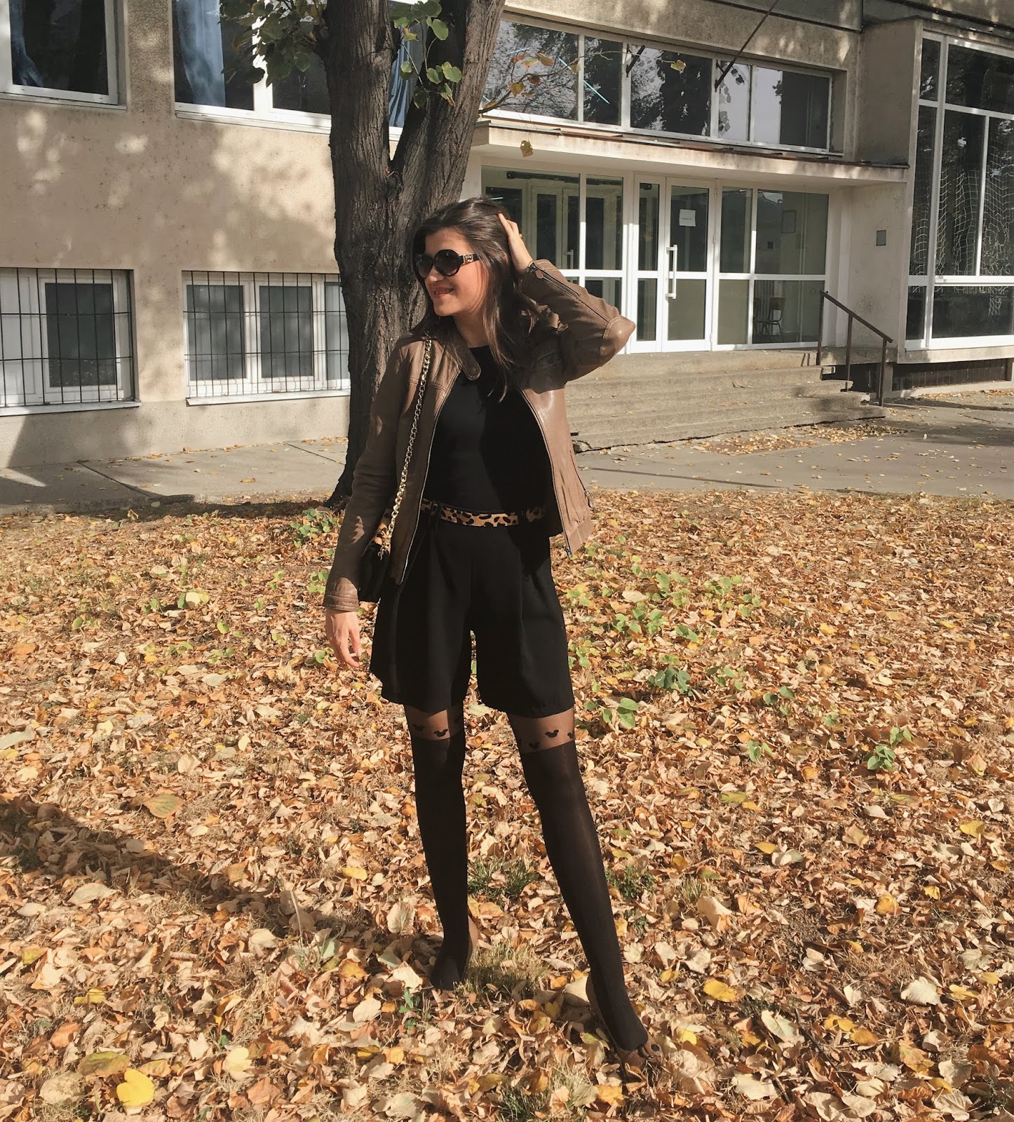 How to Wear Shorts in the Autumn | BambolaI