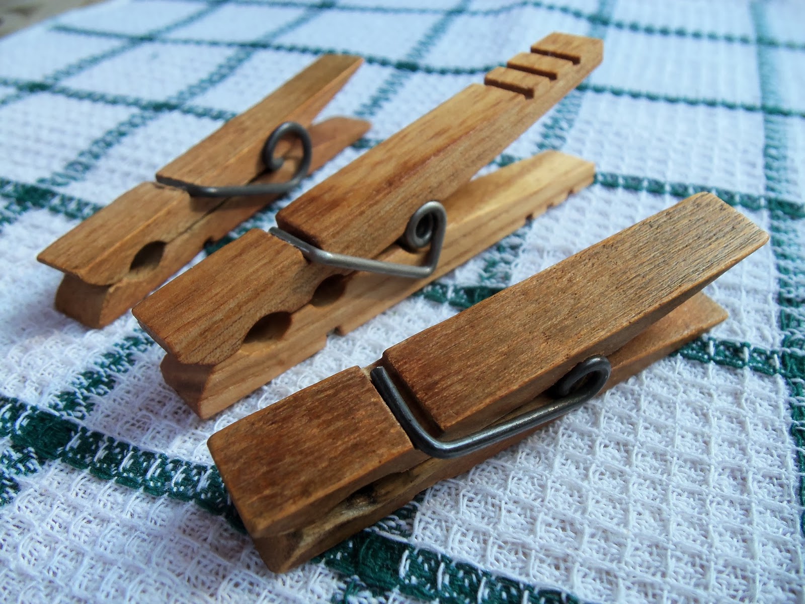 Classic American Clothespins